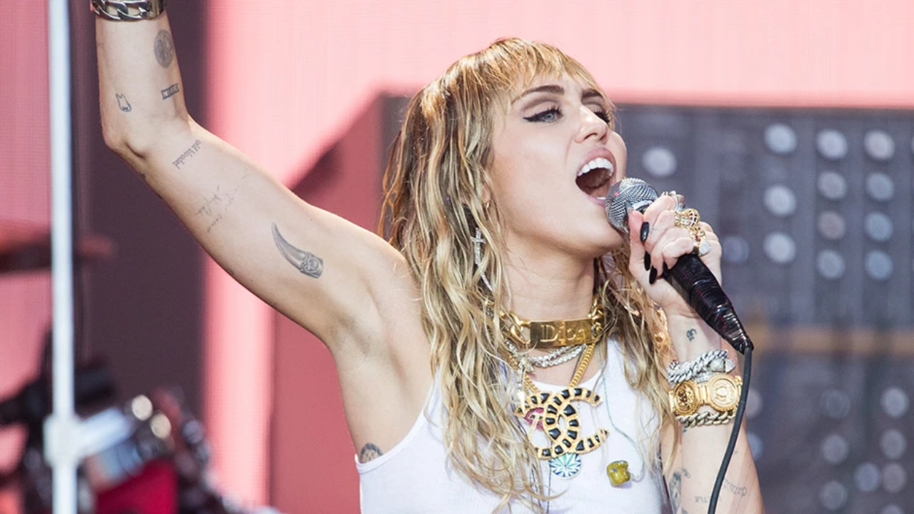 Miley Cyrus explique pourquoi elle ne veut plus faire de tournée Miley Cyrus explique pourquoi elle ne veut plus faire de tournée