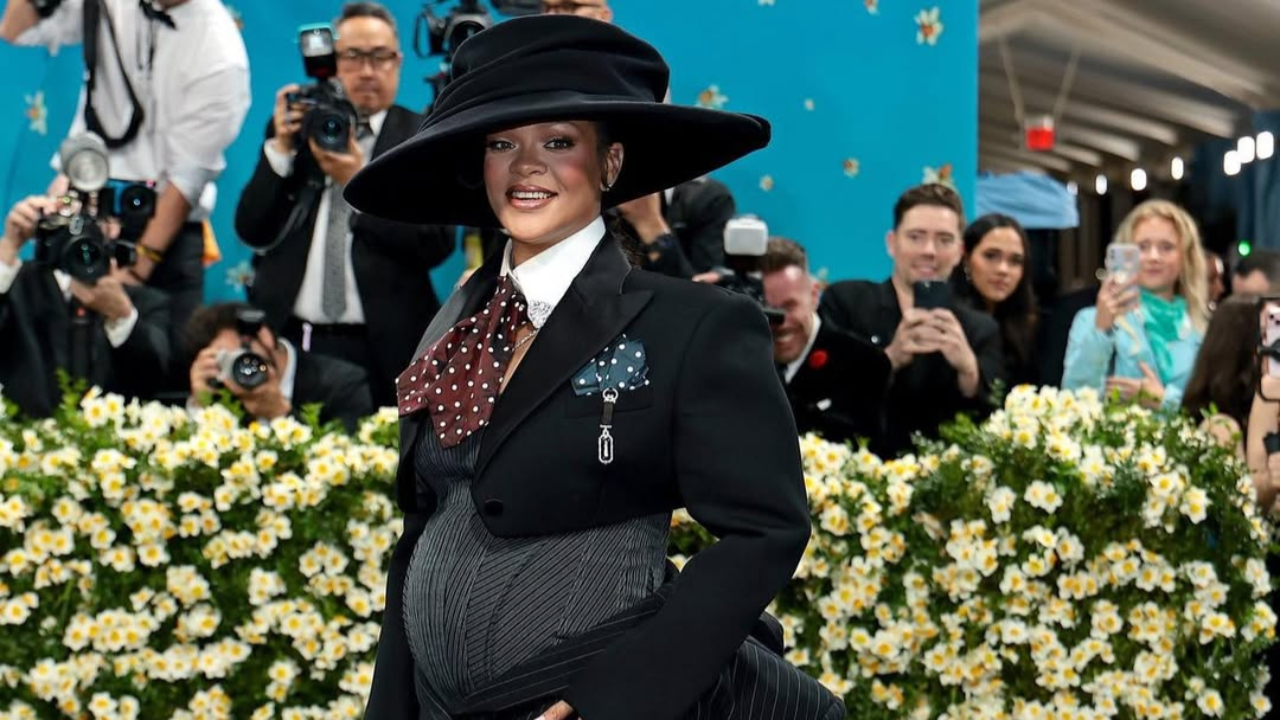 Rihanna enflamme le MET Gala en dévoilant sa troisième grossesse